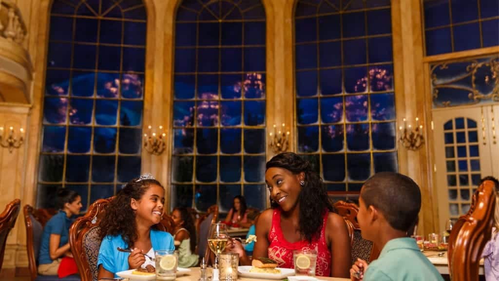 Enjoy Delicious Dining Experiences This Holiday Season at Walt Disney ...