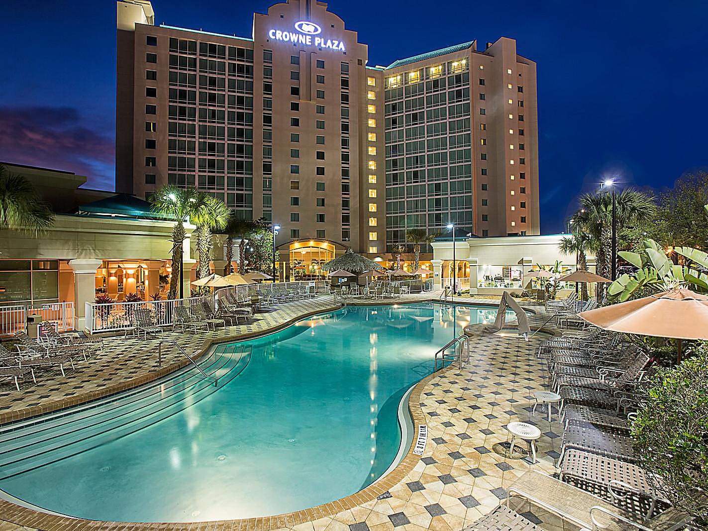 Disney World Good Neighbor Hotel Reviews & Tips - Park Savers