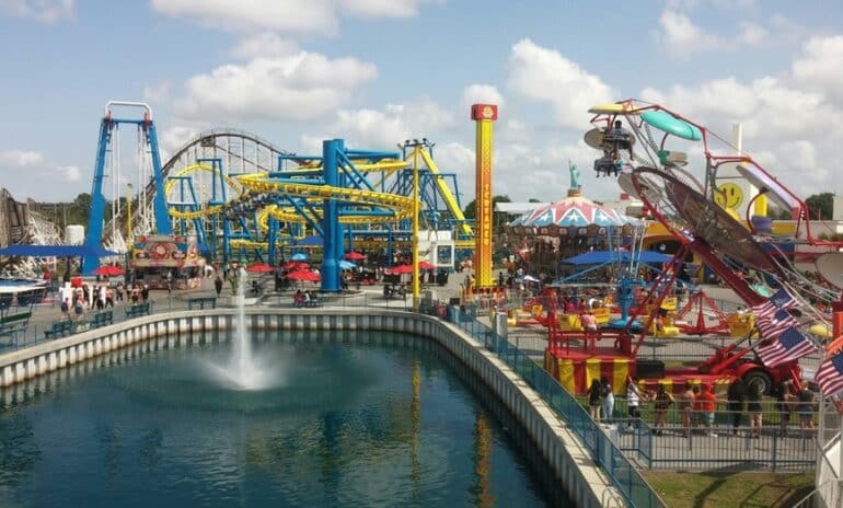 Fun Spot America Guide - Florida's Best Kept Secret - Park Savers