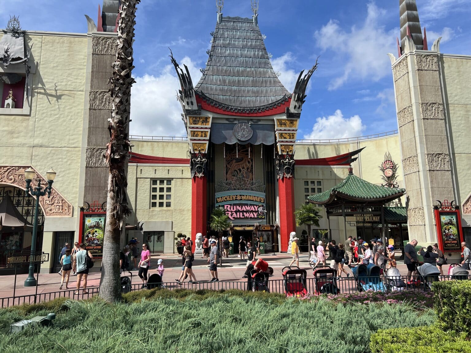 Walt Disney World Hurricane Guide – What to Expect & Plan - Park Savers