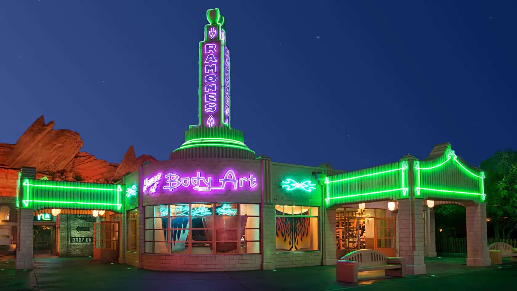 Cars Land Guide - Everything You Need To See, Do and Eat - Park Savers