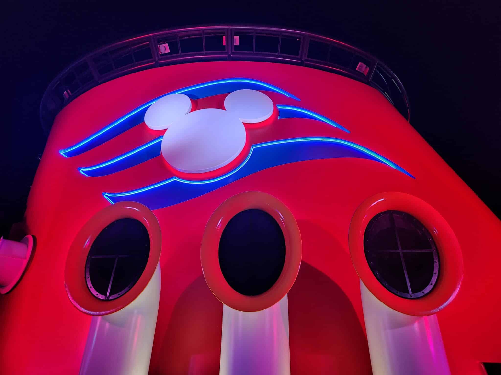A Landlubber's Guide to the Disney Cruise Pirate Night - Park Savers