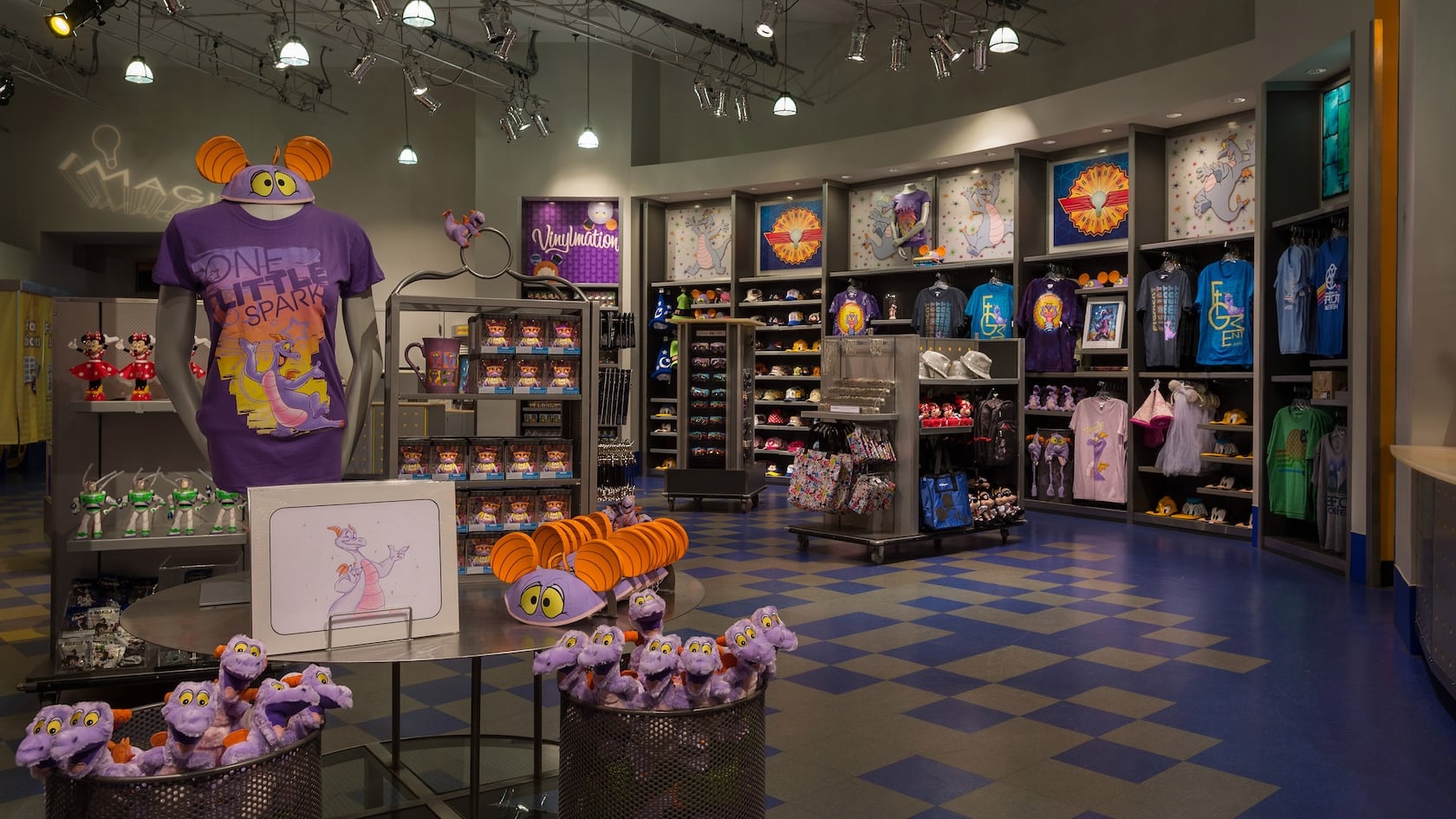 Secrets to Holiday Shopping at Disney Parks - Disney by Mark