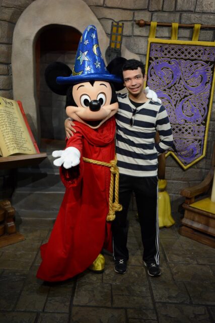 17 Dos & Don'ts for Disney World Character Photos - Park Savers