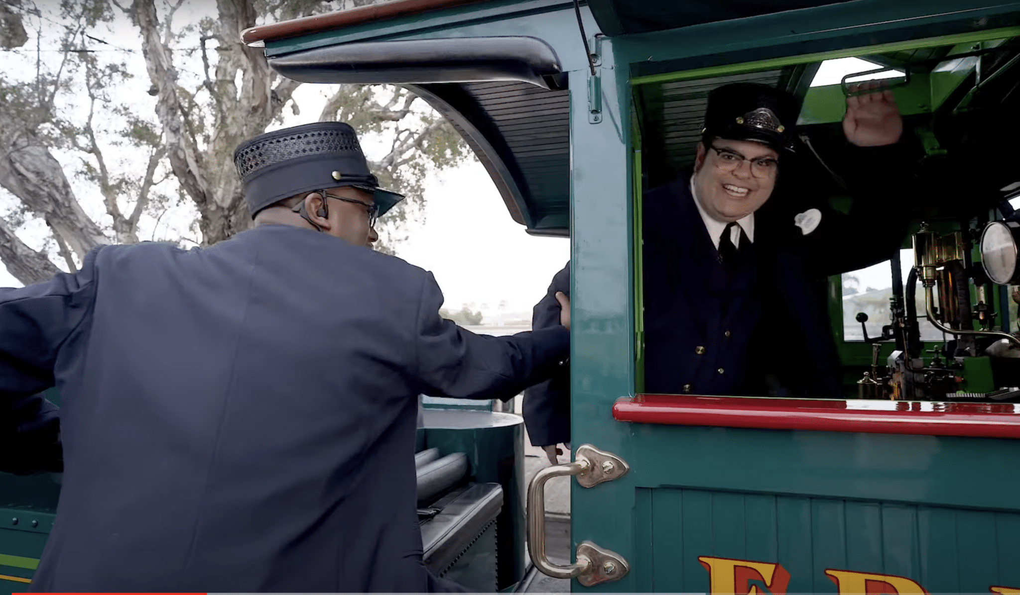 Josh Gad Becomes New Disneyland Railroad Conductor! - Park Savers