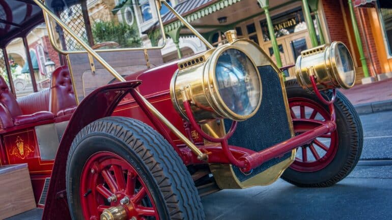 Main Street Vehicles in Disney World's Magic Kingdom Park - Park Savers